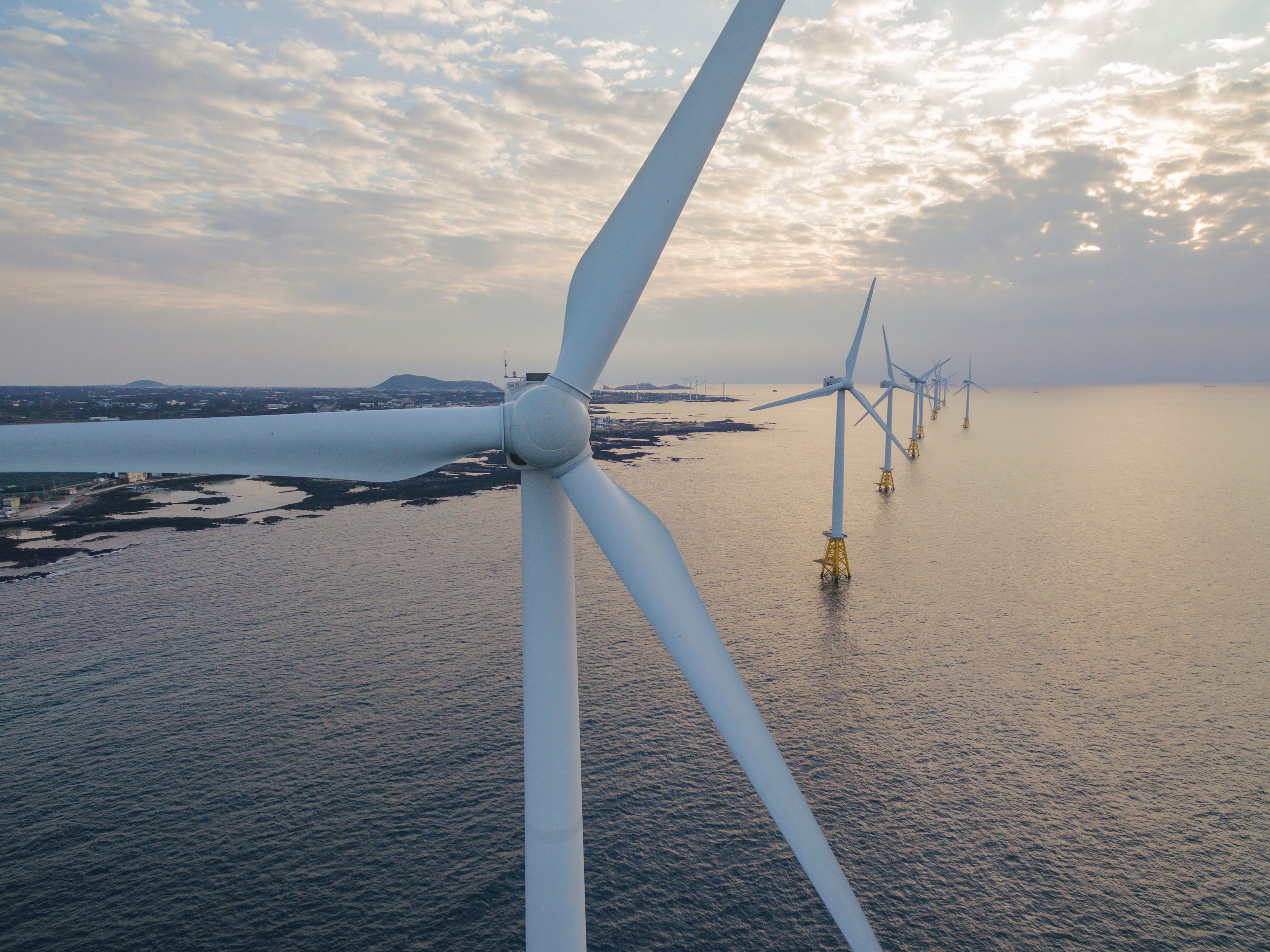 Project | 250 MW Offshore Wind Farm, UK Waters | Fichtner